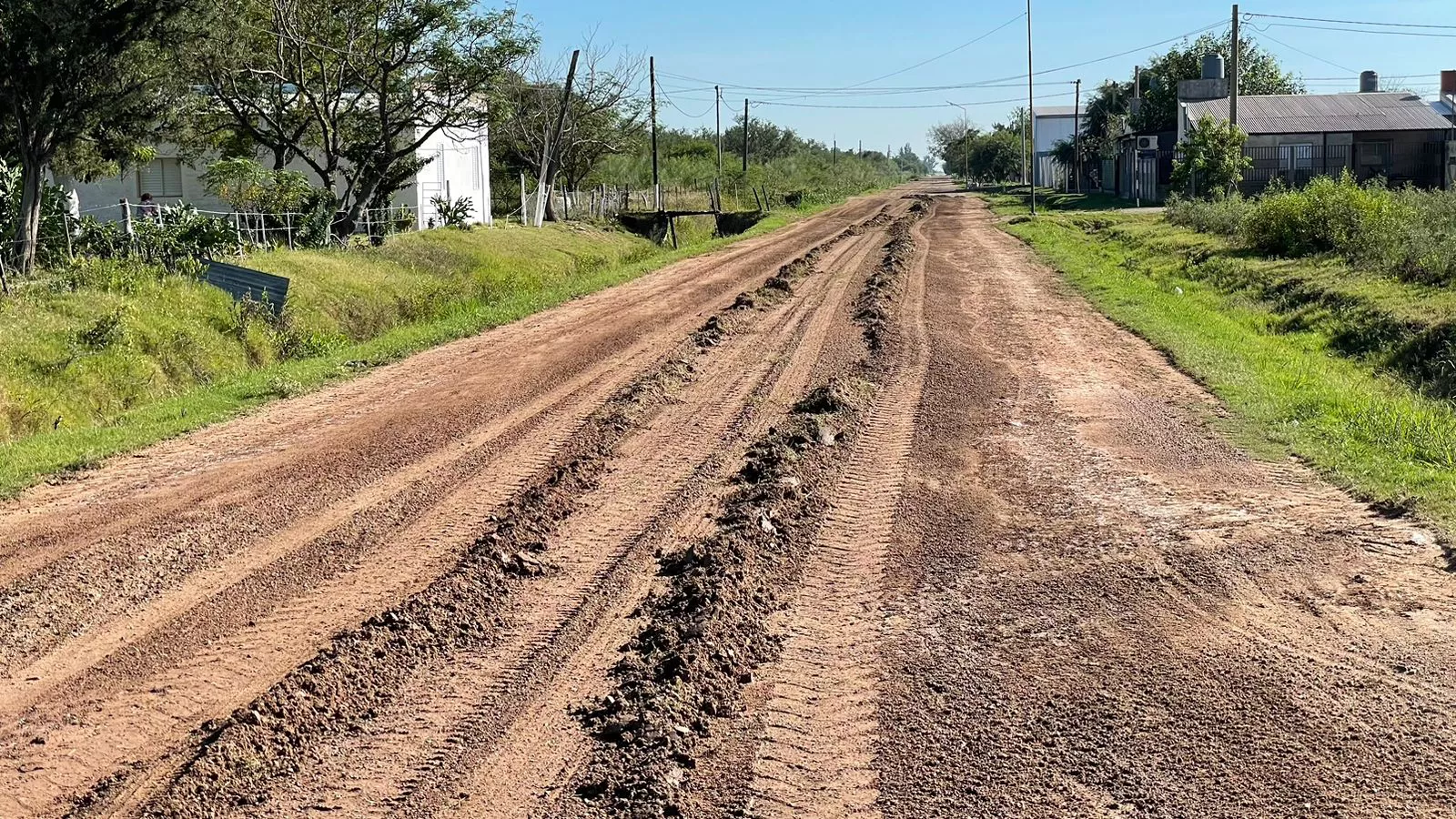 San Cristóbal: Obras Públicas repasa y arregla el ripio para mejorar la ...